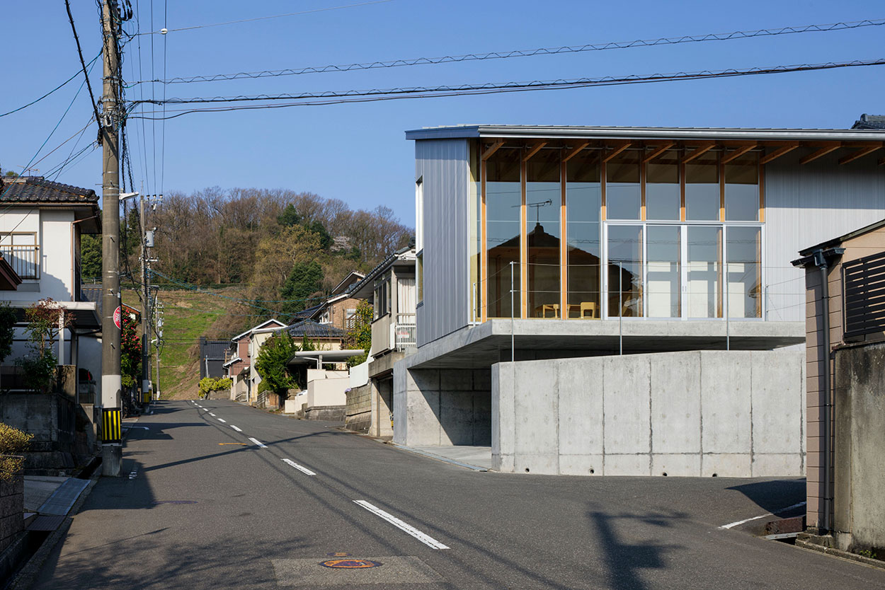 House in Fukui City, Japan by Mizukami Architects | Contemporary Design ...