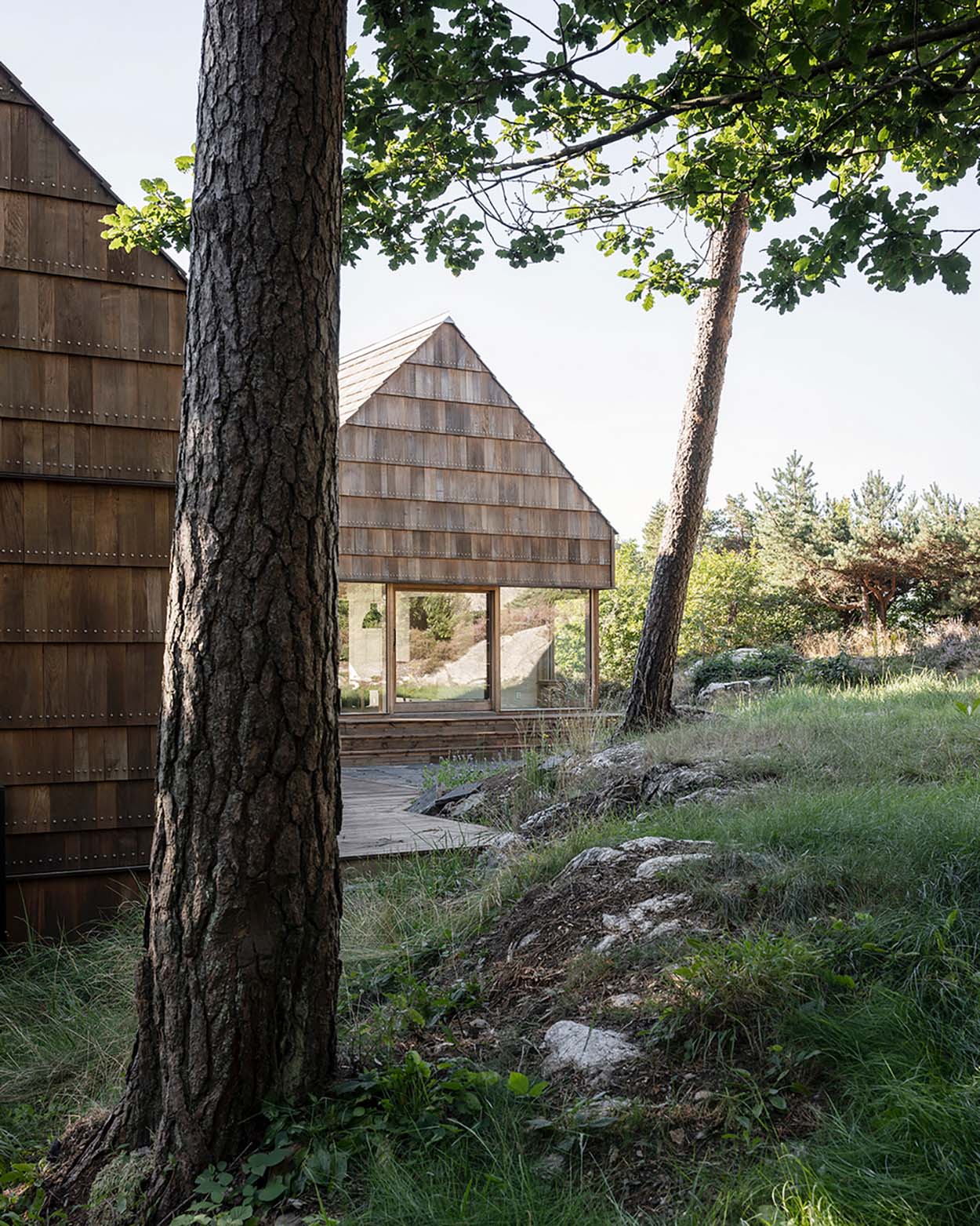 Kolman Boye Architects create a house in Grimstad, Norway, using timber ...