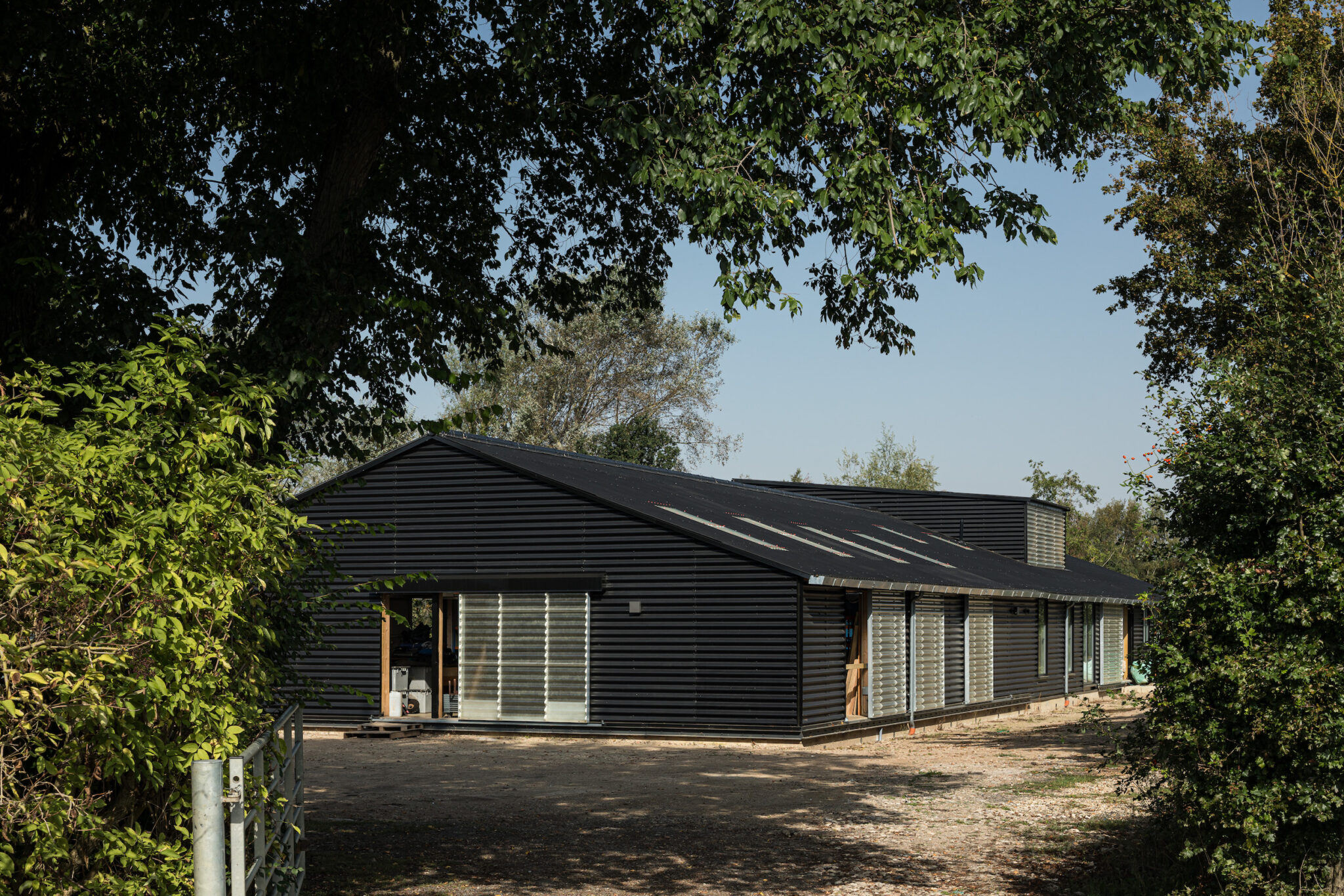 The Big Roof in Cambridge by Mole Architects and Invisible Studio ...