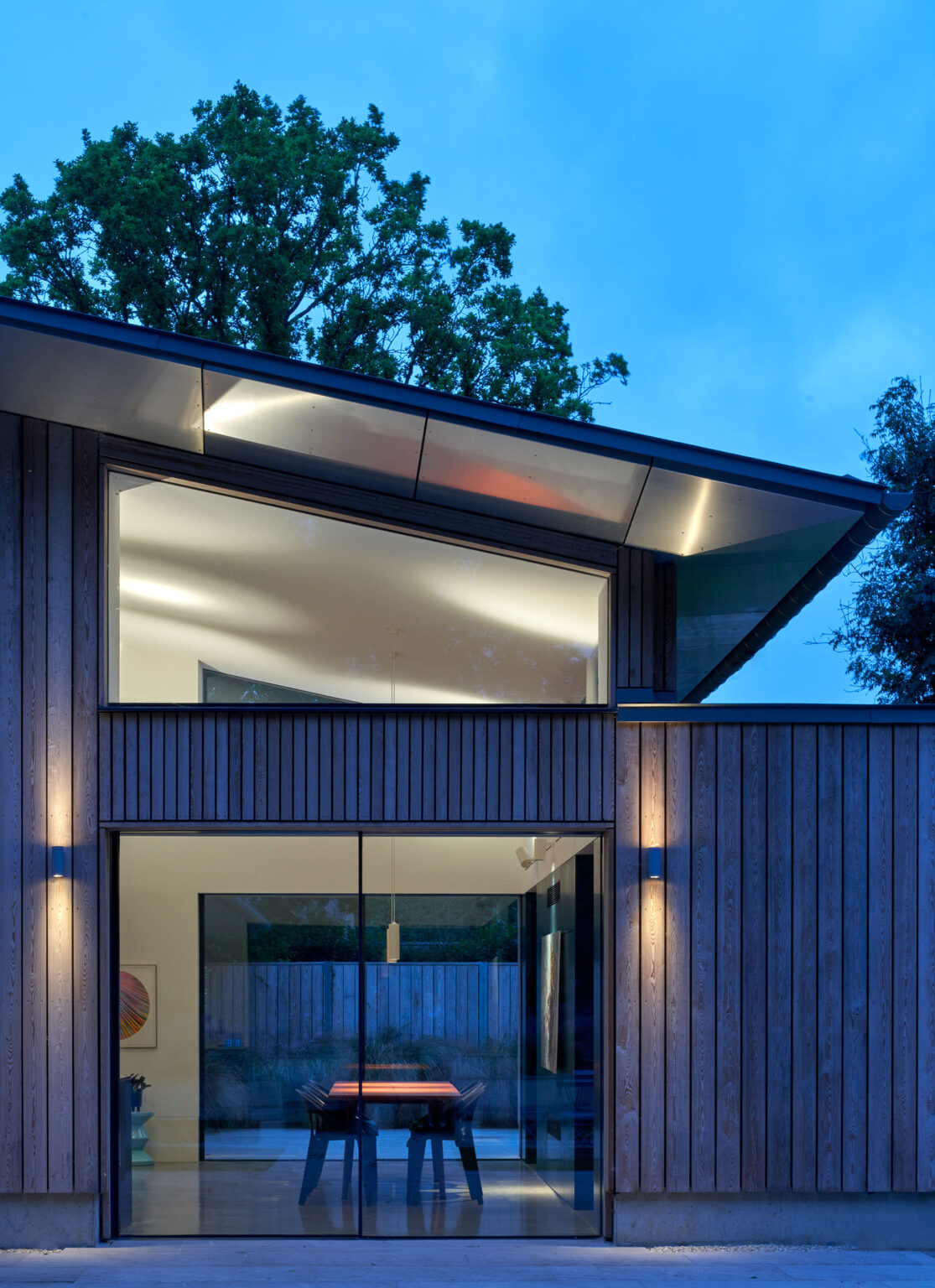 The Little Big House by Knox Bhavan in Hertfordshire, UK | Contemporary ...
